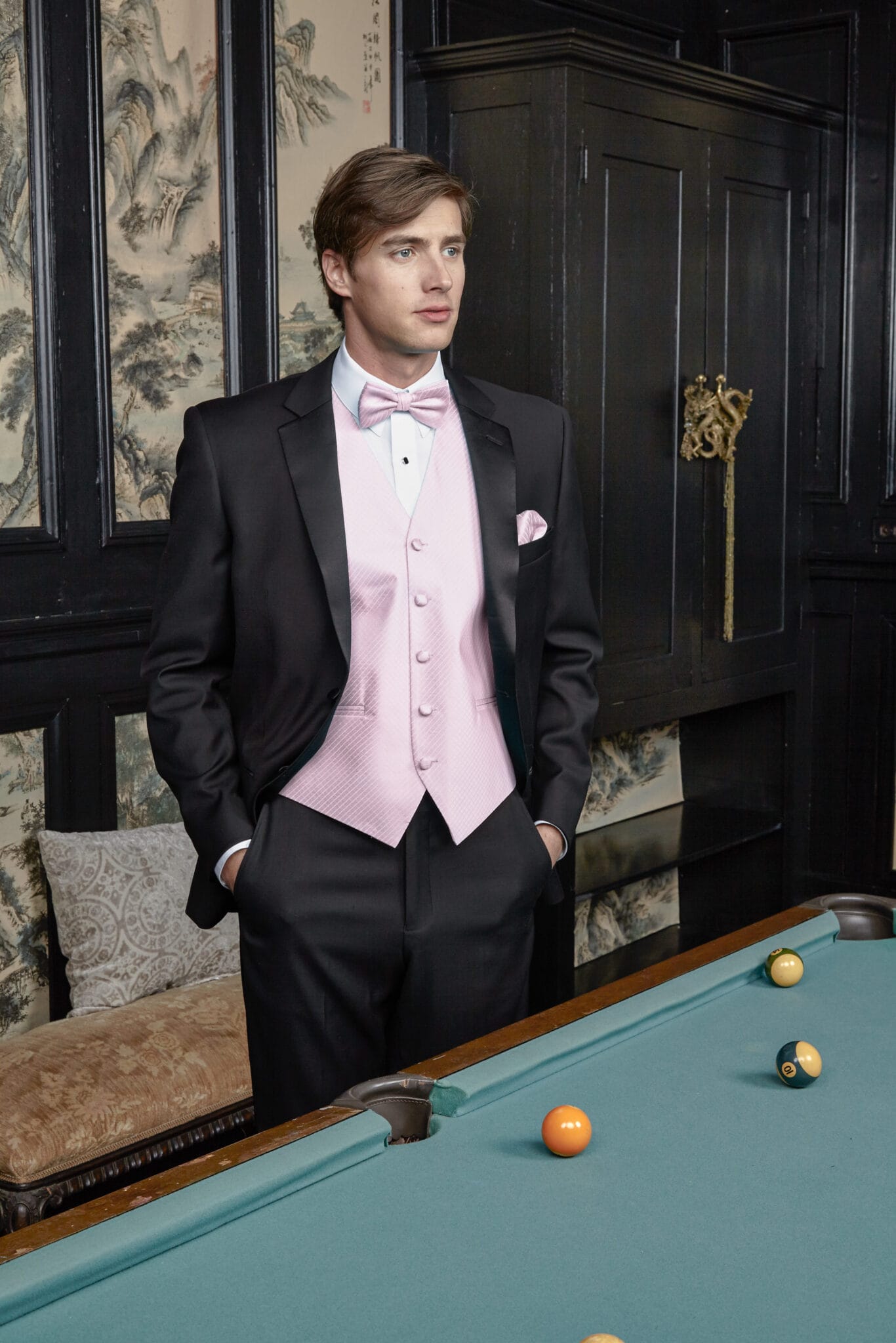 Barcelona Black Tuxedo Rental | TuxKit